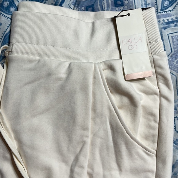 CALIA by Carrie Underwood | Pants & Jumpsuits | Nwt Cream Calia High ...